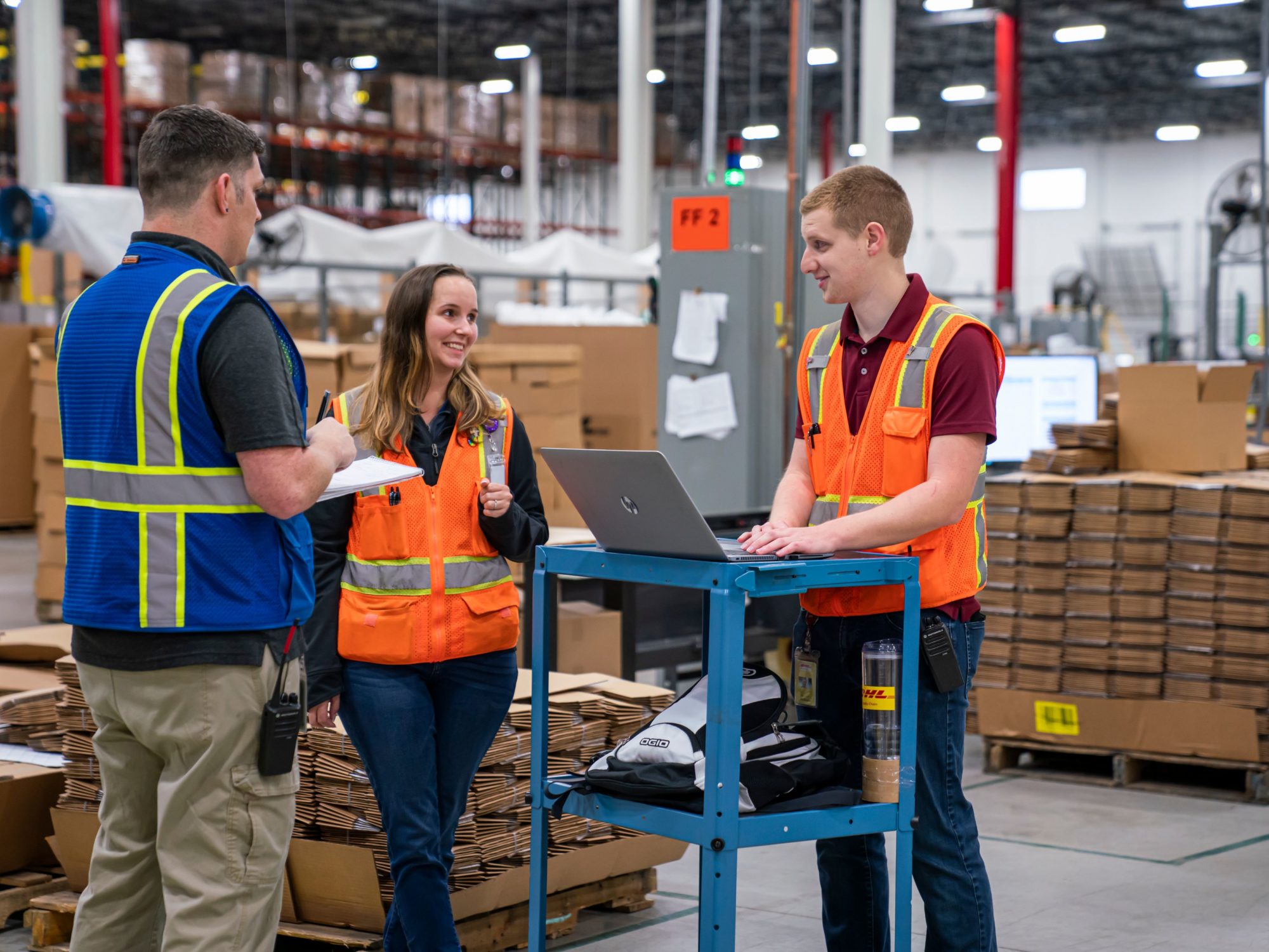 Made to Measure – Tailoring Benchmark Logistics for the Fashion ...